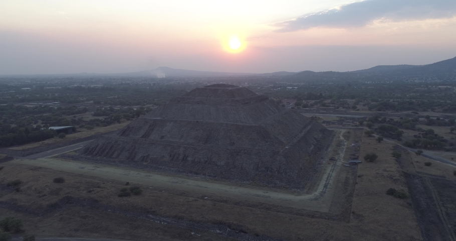 Teotihuacan Pyramids in the Mexico Valley image - Free stock photo ...