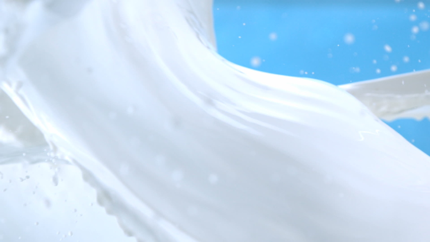 Fresh Milk Bursting with Splash Stok Videosu (%100 Telifsiz) 1034915915 ...