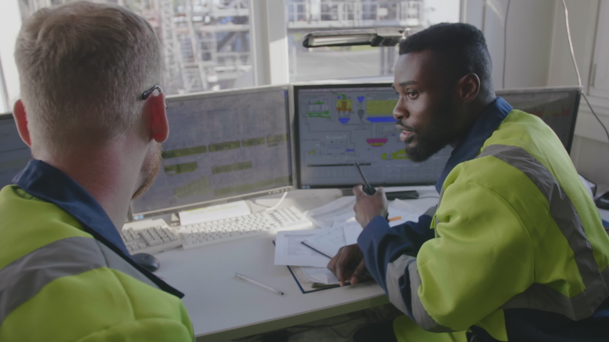 Plc programming: videos de stock; videoclips en 4K y HD | Shutterstock