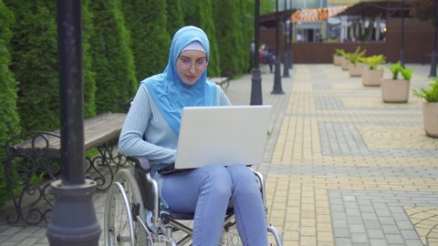 Portrait Young Muslim Woman Disabled Traditional Stock Footage Video ...