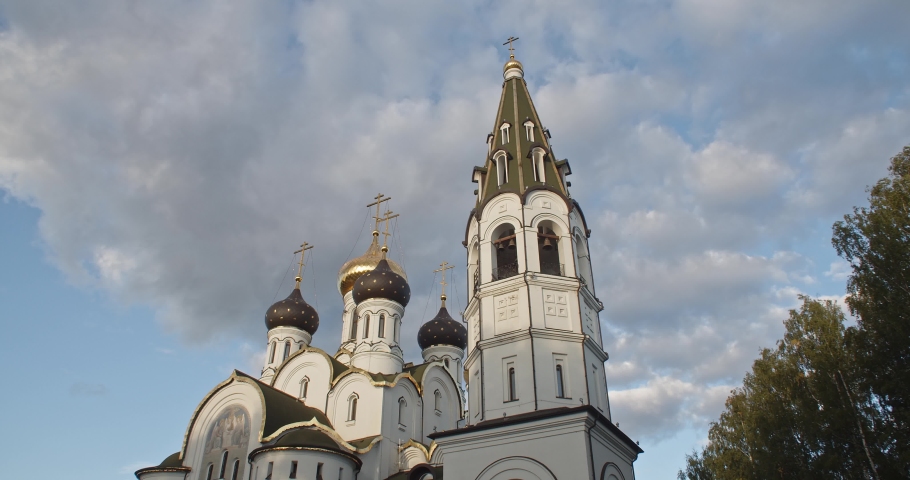 Golden Spires of the Russian Orthodox Church image - Free stock photo ...