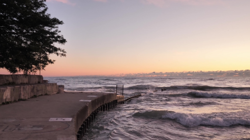 Viewing the Lake Michigan Horizon in the Morning image - Free stock ...