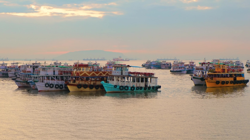 Ships in Bombay Harbour in India image - Free stock photo - Public ...