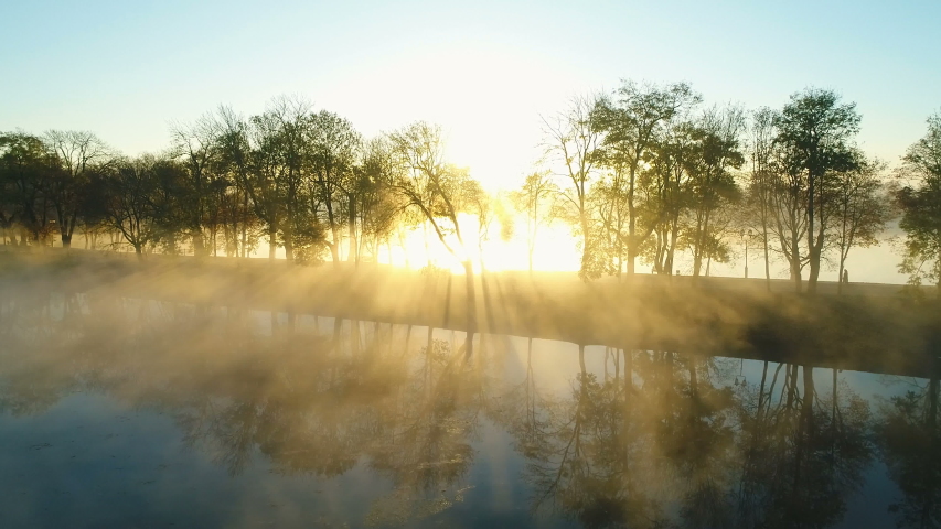 Early Morning Sun over the lake image - Free stock photo - Public ...