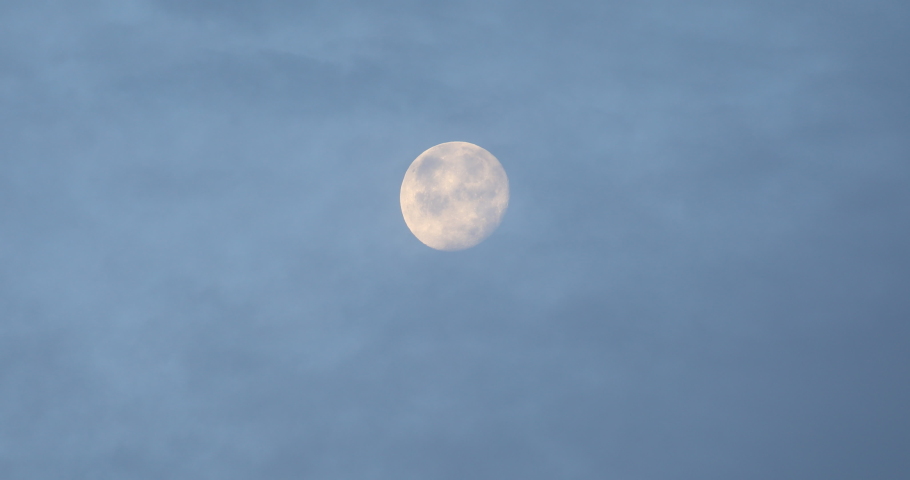 Full Moon During a Cloudy Night image - Free stock photo - Public ...
