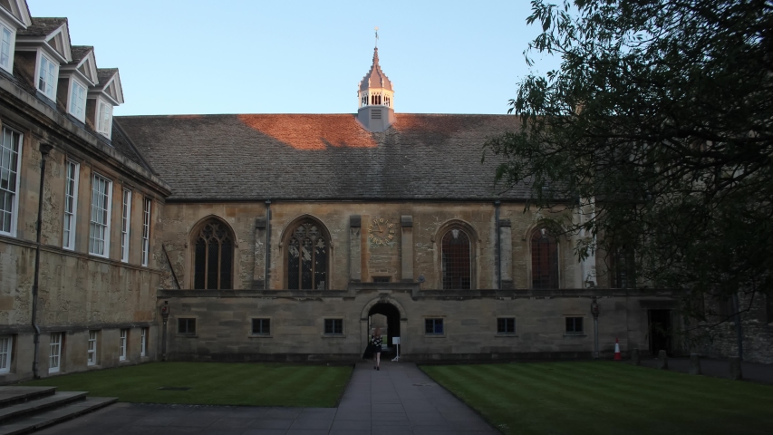 Quadrangle of University College image - Free stock photo - Public ...
