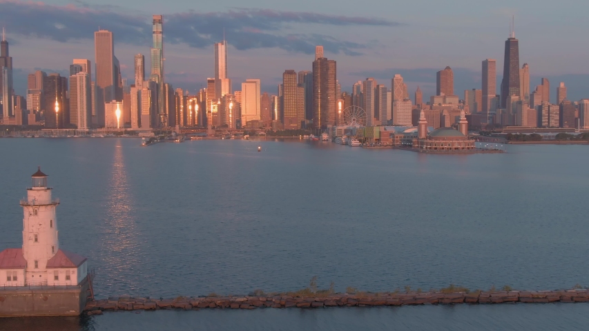 Lighthouse in Chicago, Illinois image - Free stock photo - Public ...