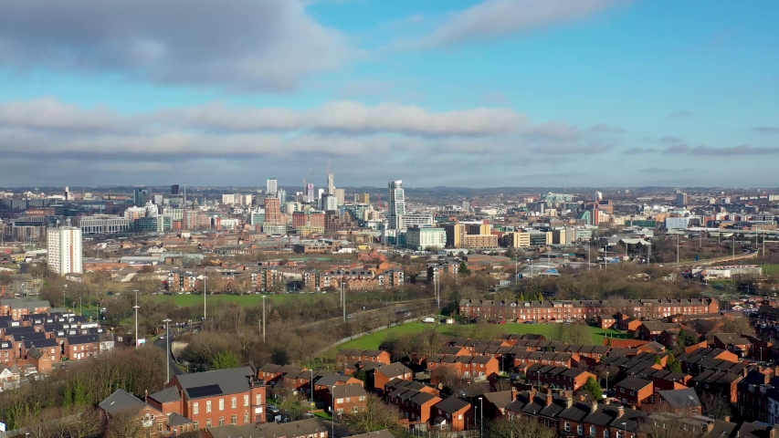 Leeds Skyline image - Free stock photo - Public Domain photo - CC0 Images