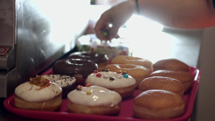 Donuts being glazed image - Free stock photo - Public Domain photo ...