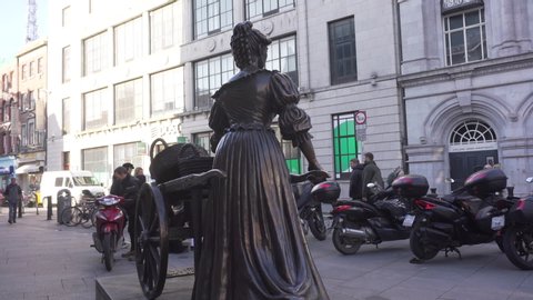Iconic dublin statue Stock Video Footage - 4K and HD Video Clips ...