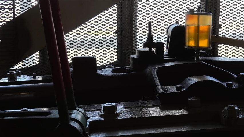 Engine Rooms with gears image - Free stock photo - Public Domain photo ...