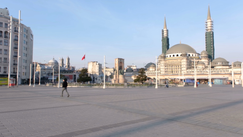 People in the square of Istanbul, Turkey image - Free stock photo ...