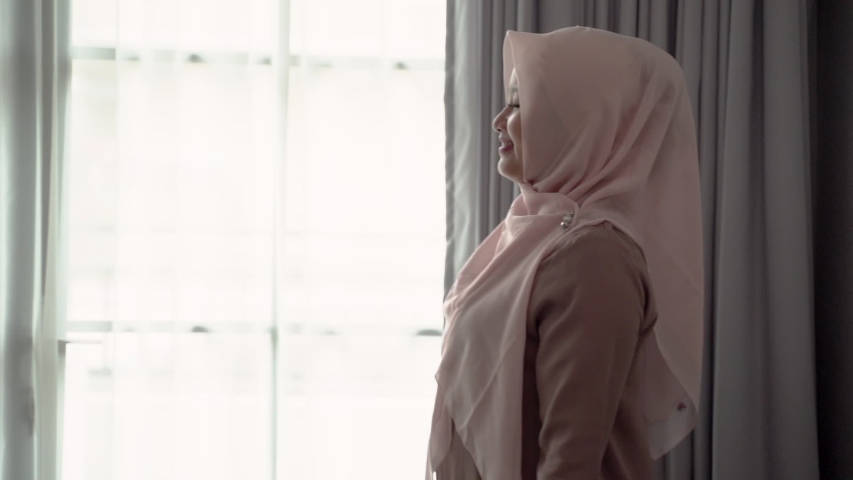 asian muslim woman say salam when Stock Footage Video (100% Royalty ...