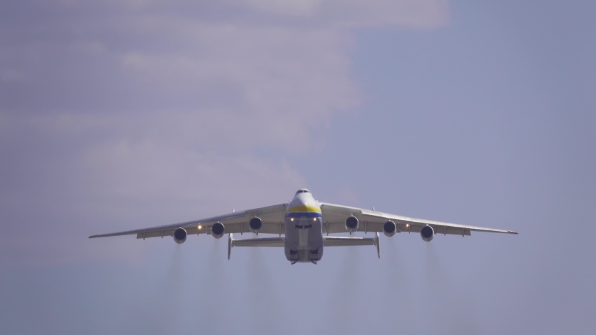 Heavy Lift Cargo Aircraft Stock Video Footage - 4K and HD Video Clips ...