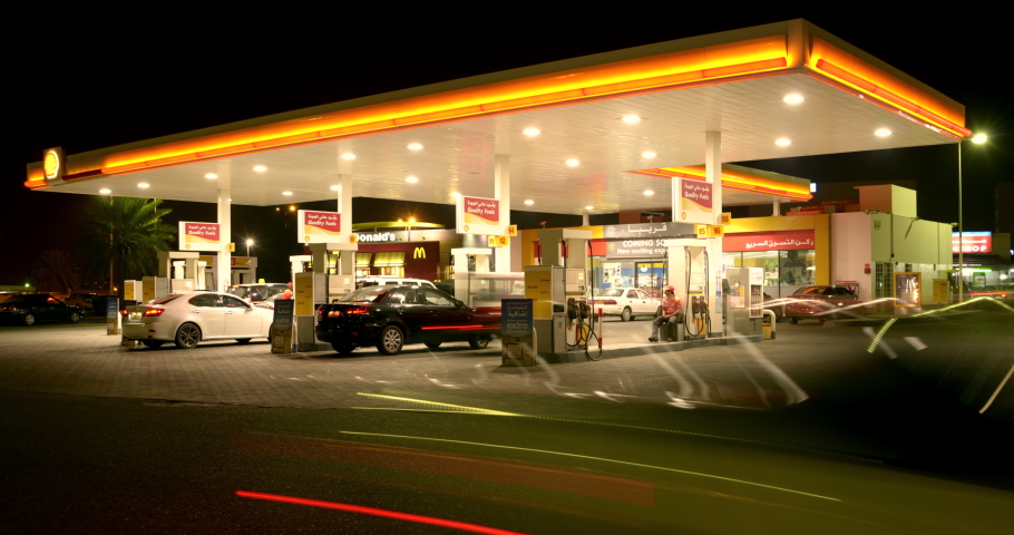 33 Oman traffic signs Stock Video Footage - 4K and HD Video Clips ...