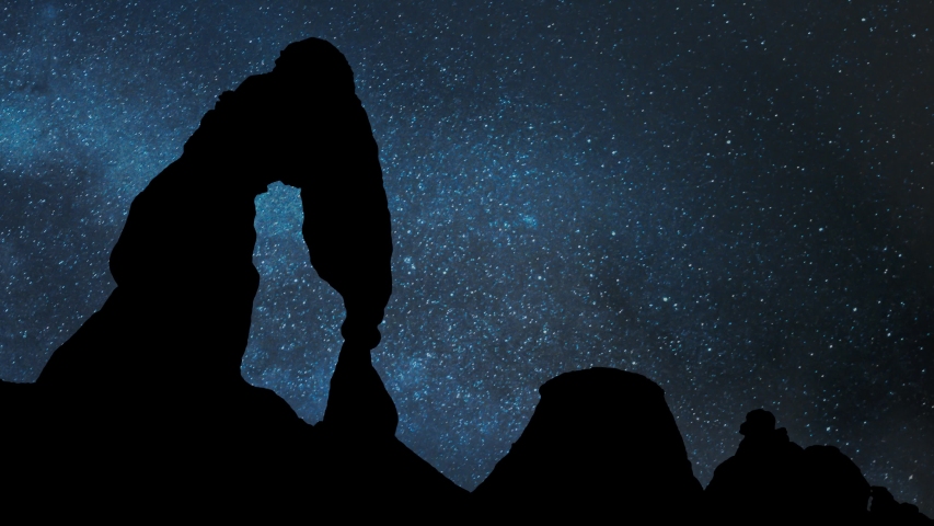 Delicate Arch in the Desert image - Free stock photo - Public Domain ...