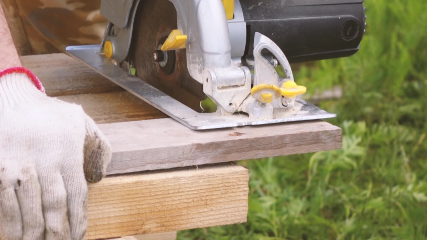 Man working the Sawmill image - Free stock photo - Public Domain photo ...