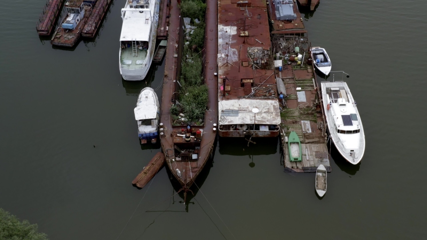 Shipping Damage Stock Video Footage - 4K and HD Video Clips | Shutterstock