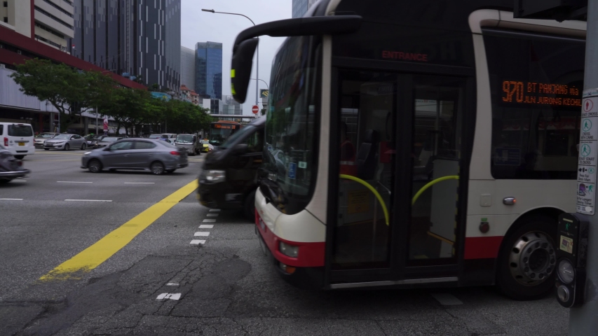 Smrt bus Stock Video Footage - 4K and HD Video Clips | Shutterstock