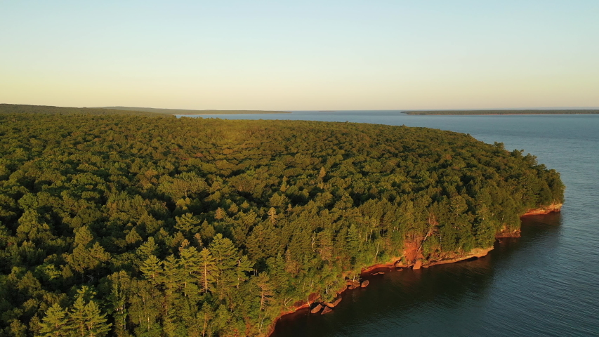 Sunrise landscape at Apostle Islands National Lakeshore, Wisconsin ...