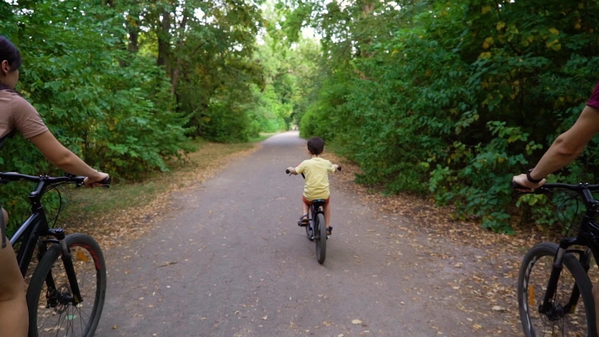 Cycle Side View Stock Video Footage - 4K and HD Video Clips | Shutterstock