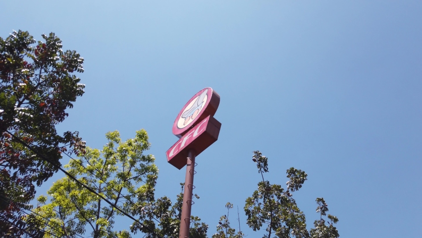 Chicken roll logo Stock Video Footage - 4K and HD Video Clips ...