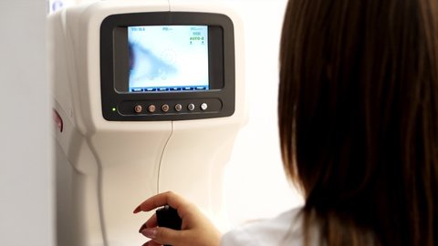 Optician Doctor Working Refractometer Machine Eye Stock Footage Video ...