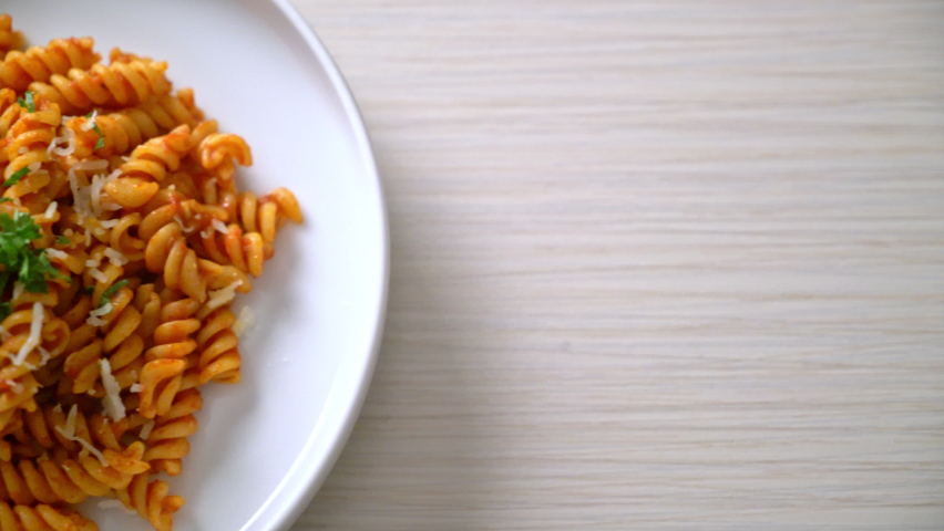 pasta-with-tomato-sauce-and-cheese-image-free-stock-photo-public