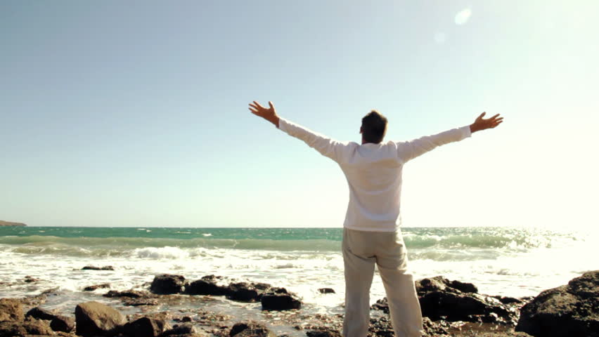 asian woman sitting turkish pose sukhasana: video de stock (totalmente ...