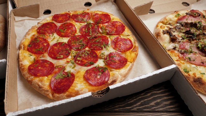 30 Open pizza box mockup Stock Video Footage - 4K and HD Video Clips ...