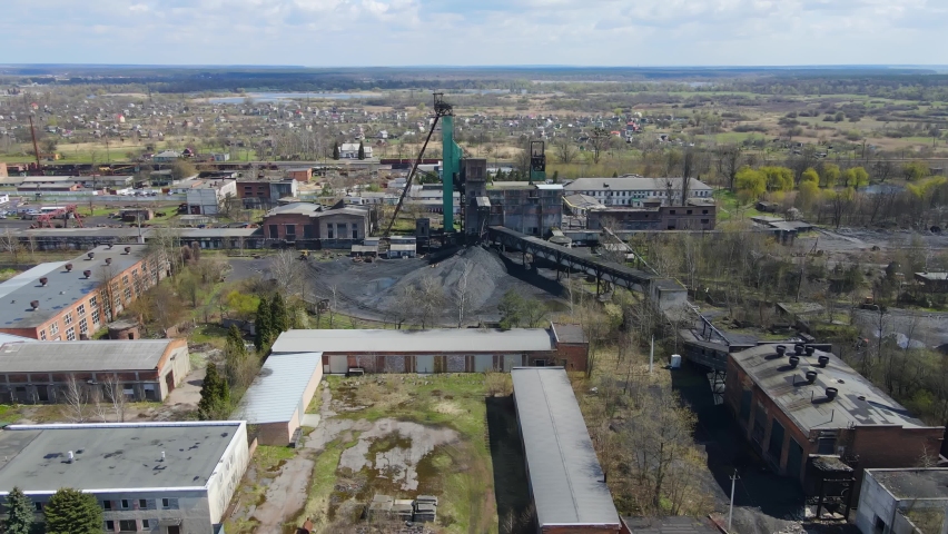 Old lignite mine Stock Video Footage - 4K and HD Video Clips | Shutterstock