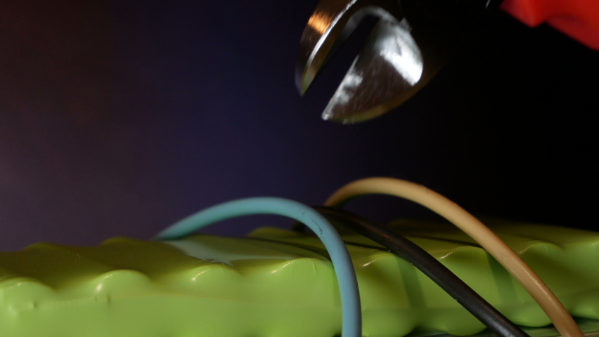 Cut Red Wire Stock Video Footage - 4K and HD Video Clips | Shutterstock