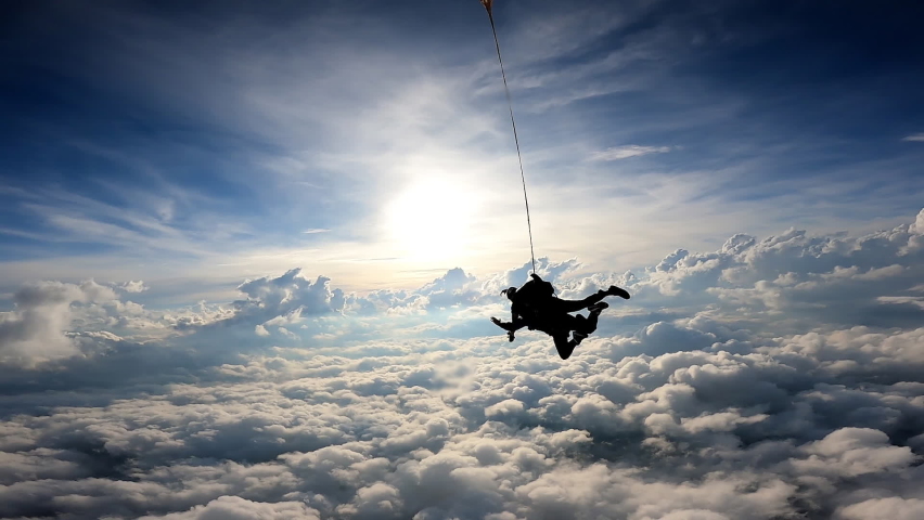 SKYDIVING-BACKGROUND Footage, Videos and Clips in HD and 4K - Avopix.com