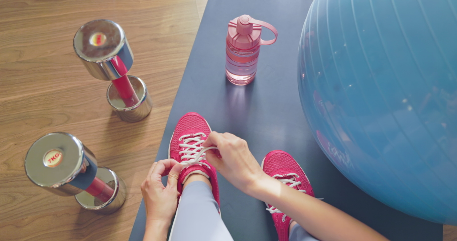 665 Shoes on mat Stock Video Footage - 4K and HD Video Clips | Shutterstock