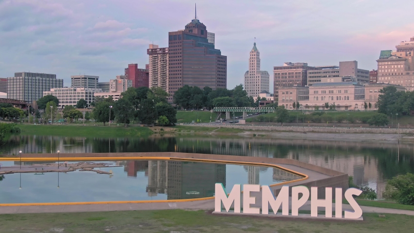 739 Memphis signs Stock Video Footage - 4K and HD Video Clips ...