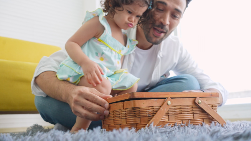39 Ginger Dad Daughter Stock Video Footage 4k And Hd Video Clips Shutterstock