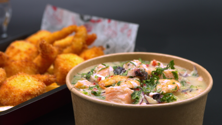 Ceviche ecuatoriano: videos de stock; videoclips en 4K y HD | Shutterstock