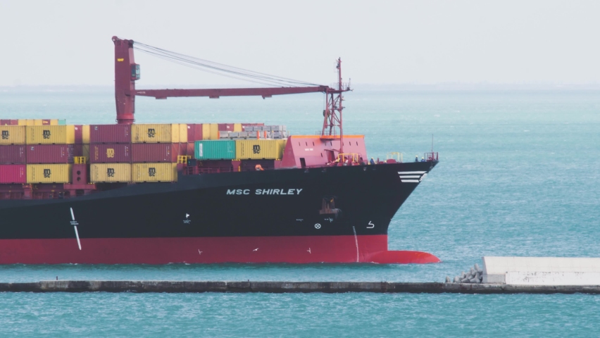 2,350 Cargo Ship Side View Videos