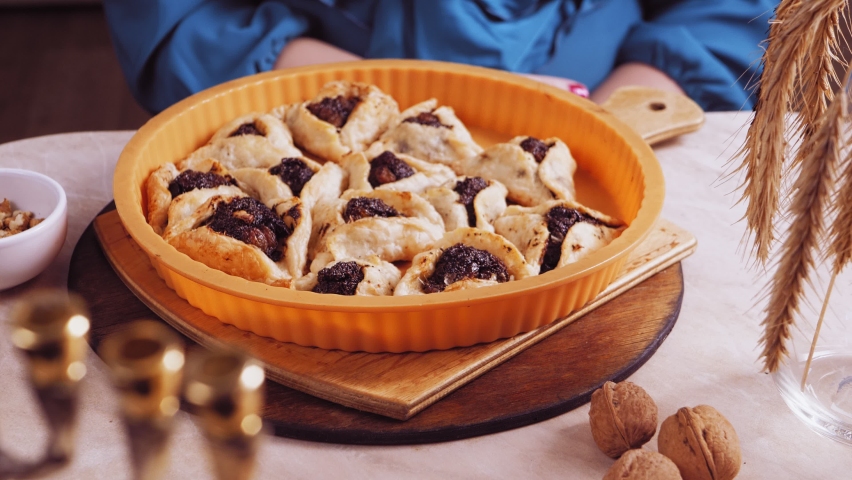 Triangle snacks Stock Video Footage - 4K and HD Video Clips | Shutterstock