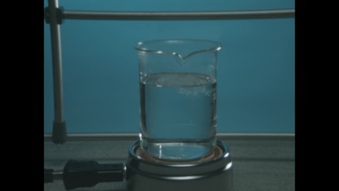 549 Beaker boiling water Stock Video Footage - 4K and HD Video Clips ...