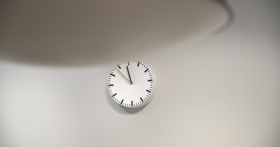 308 Circular arrow clock Stock Video Footage - 4K and HD Video Clips ...