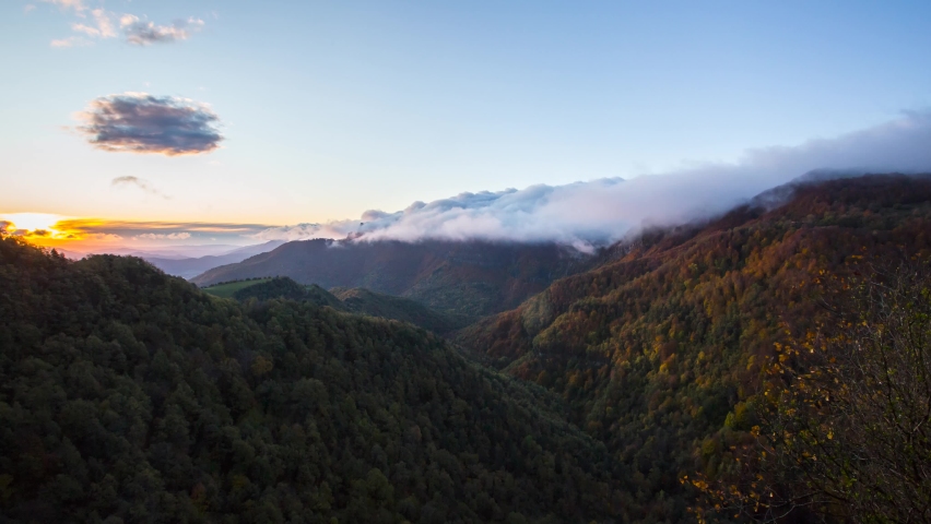 Garrotxa volcanes Stock Video Footage - 4K and HD Video Clips ...