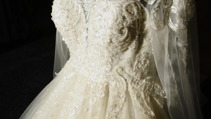 Flower dress texture: videos de stock; videoclips en 4K y HD | Shutterstock