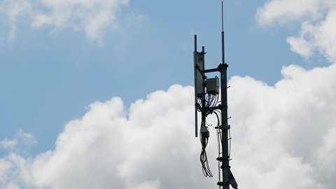 4k Time Lapse Cell Tower Antennas Stock Footage Video (100% Royalty-free) 1089725567 | Shutterstock