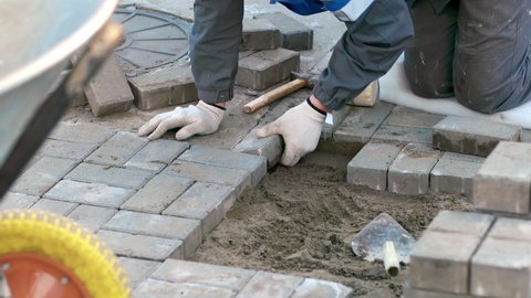 Video 4k Resolution Bricklayer Lays Brickwork Stock Footage Video (100% ...