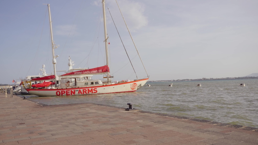 4 Proactiva Open Arms Stock Video Footage 4k And Hd Video Clips