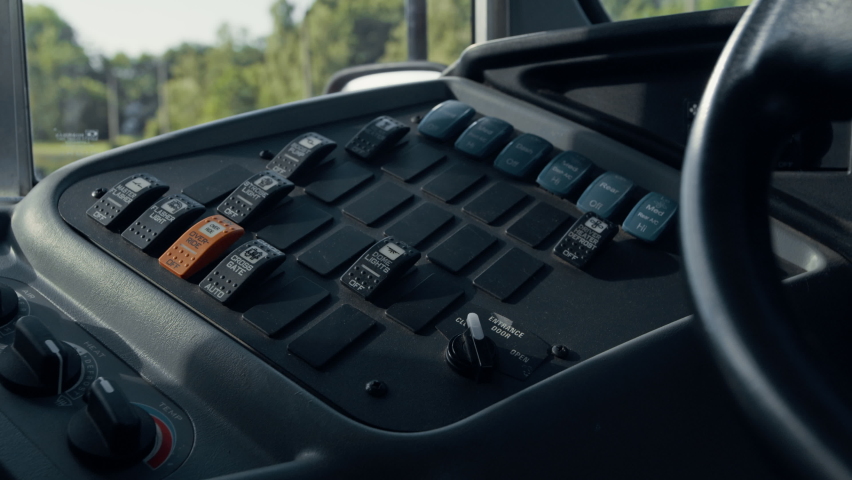 60 Moderne bus dashboard Stock Video Footage - 4K and HD Video Clips ...