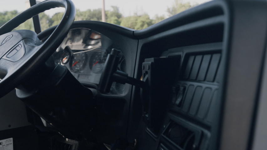 63 vídeos de Moderne bus dashboard Vídeos stock - Vídeos em 4K e HD ...