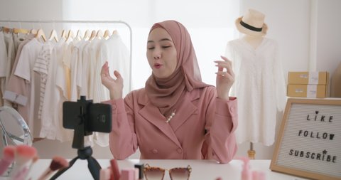 Islam Youtuber Arab Influencer Vlogger Beauty Stock Footage Video (100% ...