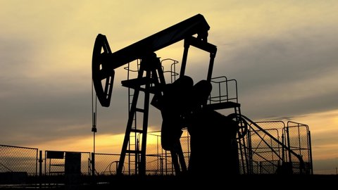 Crude Oil Pump Fuel Extraction Unit 库存影片视频（100% 免版税）1092886539 ...